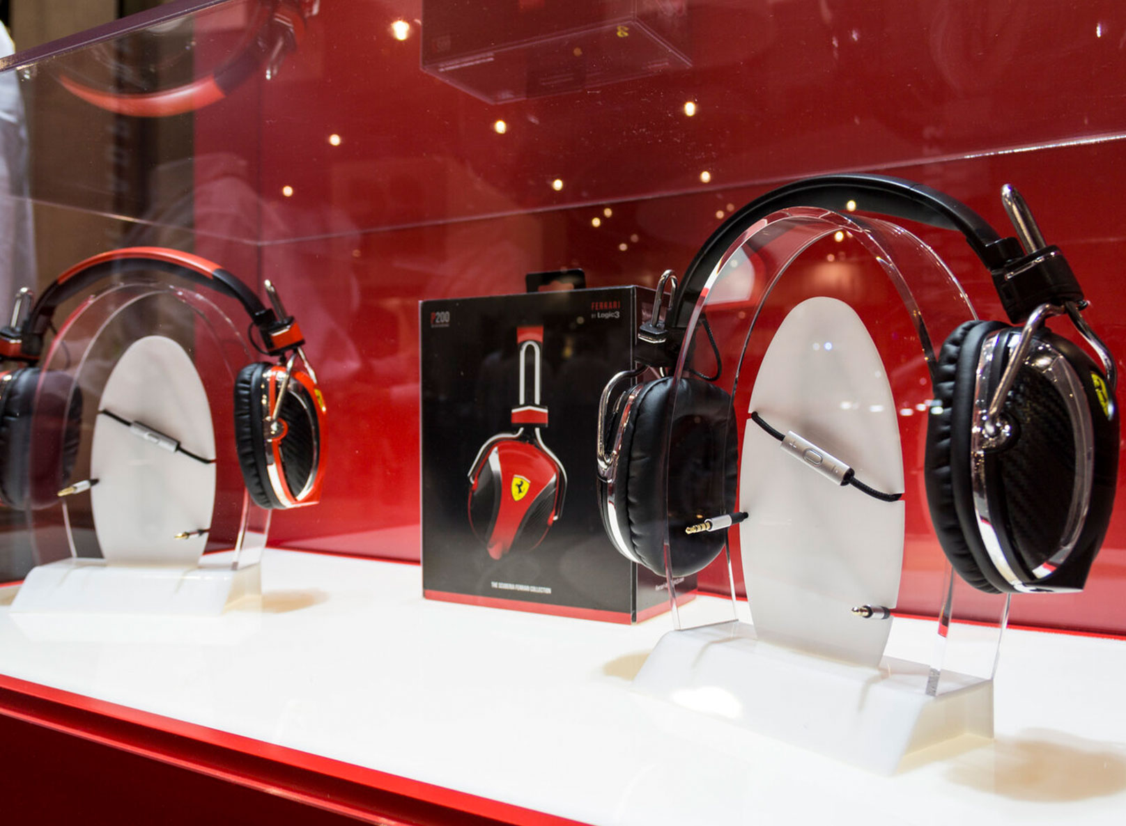 Ferrari Audio by Logic 3 - Piddi Design